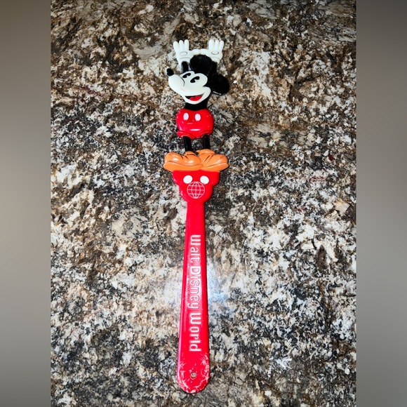Disney | Other | Vintage Walt Disney World Mickey Mouse Back Scratcher ...